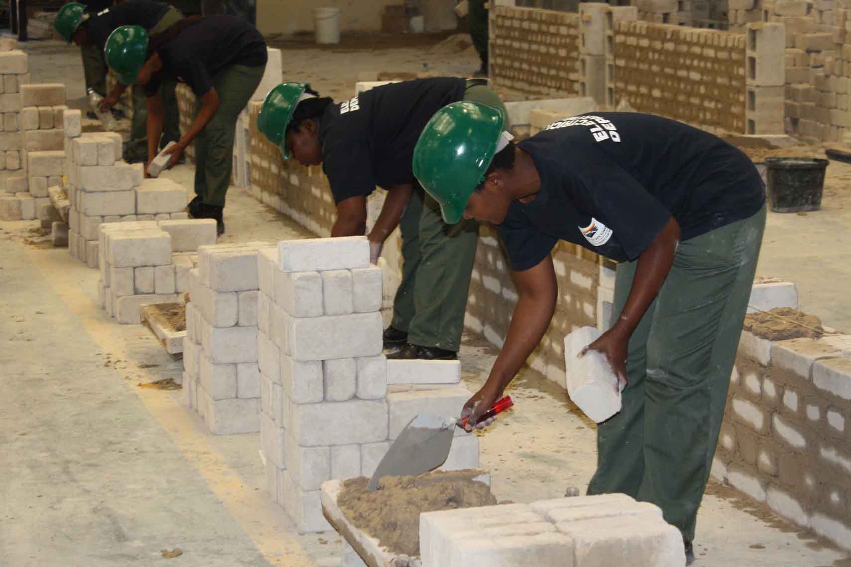 Brick Laying Training – Roley Operators Training Centre